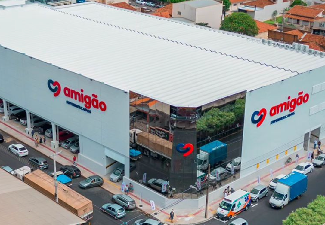 Plurix Adquire Rede de Supermercados Amigão e Alcança Faturamento de R ...